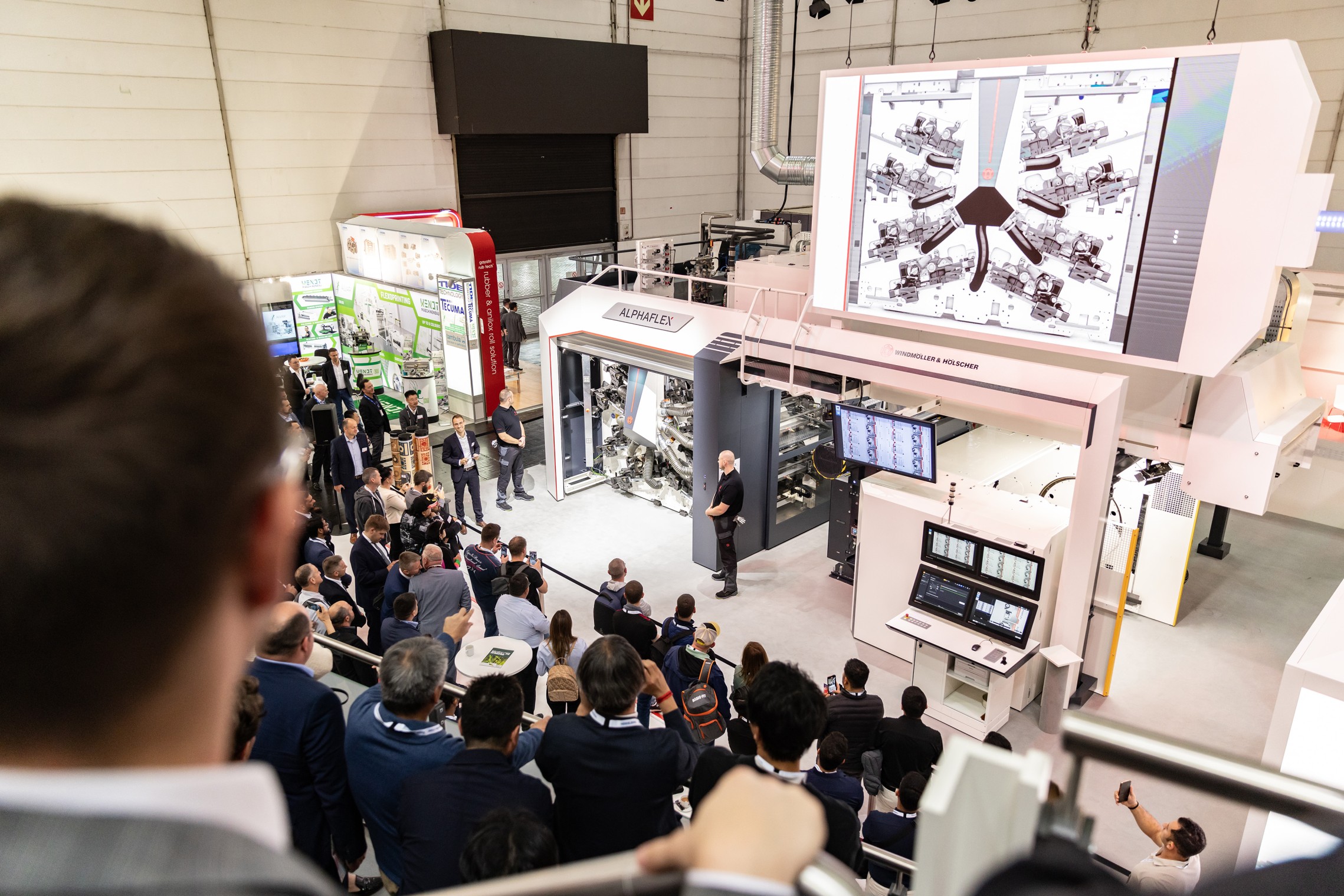 Windmöller & Hölscher Concludes a Successful drupa and EXPO, Highlighting the ALPHAFLEX Flexo ...